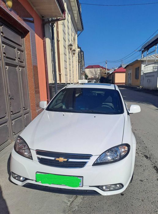 Срочно продаётся автомобиль  Шевролет Жентра 3-позиция элегант плюс