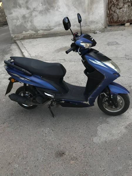 Skuter 125kub ideal