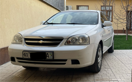 Lacetti 1.8Л Сотилади