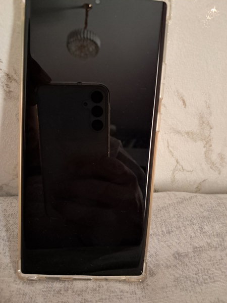 Samsung not 20 ultra holati ideal kareski