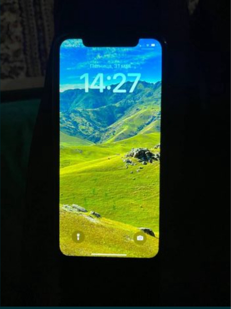 Iphone xr.