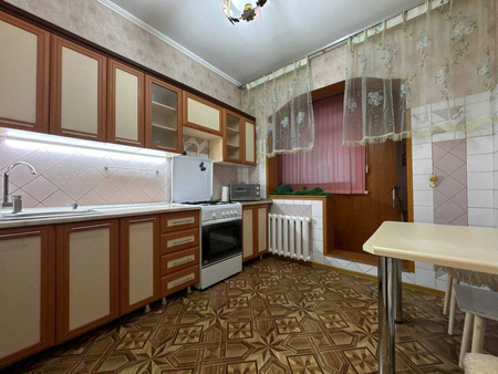 Продается 2-Комнатная, Яккасарайское РОВД, ул. Бобура