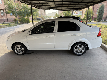 Nexia 3 A/T arendaga ( nasiyaga ) sotiladi