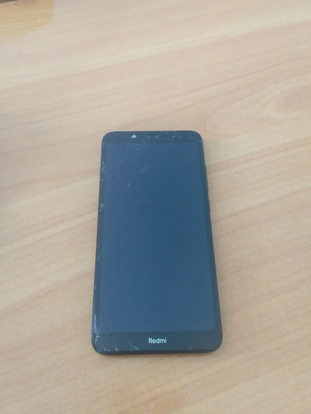 Redmi 7a narxi kelishiladi