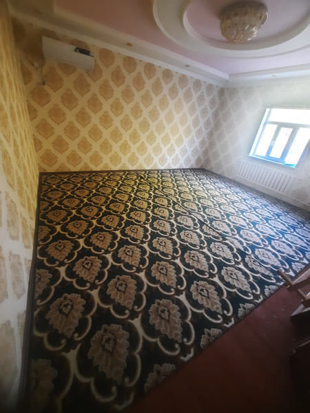 Gilem satiladi!!!  2 gilem 2.80×4.10, 2.50×4.50 azgantay paydalanilgan