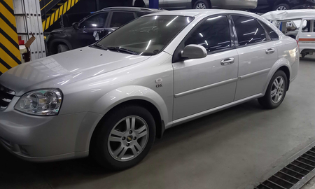 Lacetti 2011 год 1.8 мотор