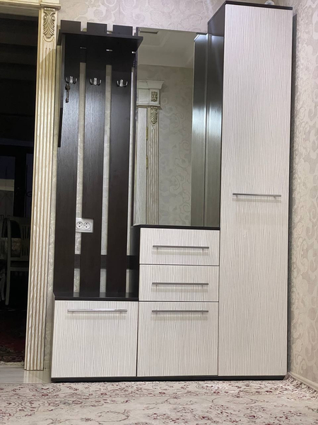 Mebel sotiladi kalidoʻrga qoʻyiladi holati yaxshi