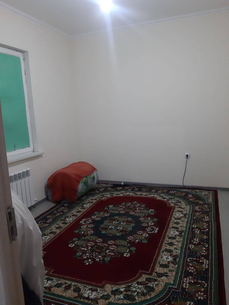 Срочно продаються трёх комн квар в Самарканд в массиве Карасув (МОТРИД