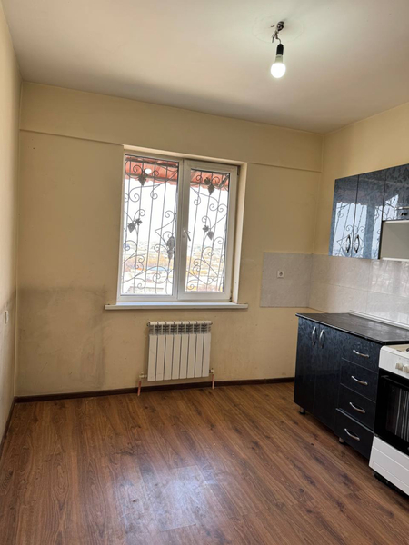 Самарканд Дарвоза Продаётся Срочно однокомнатная квартира