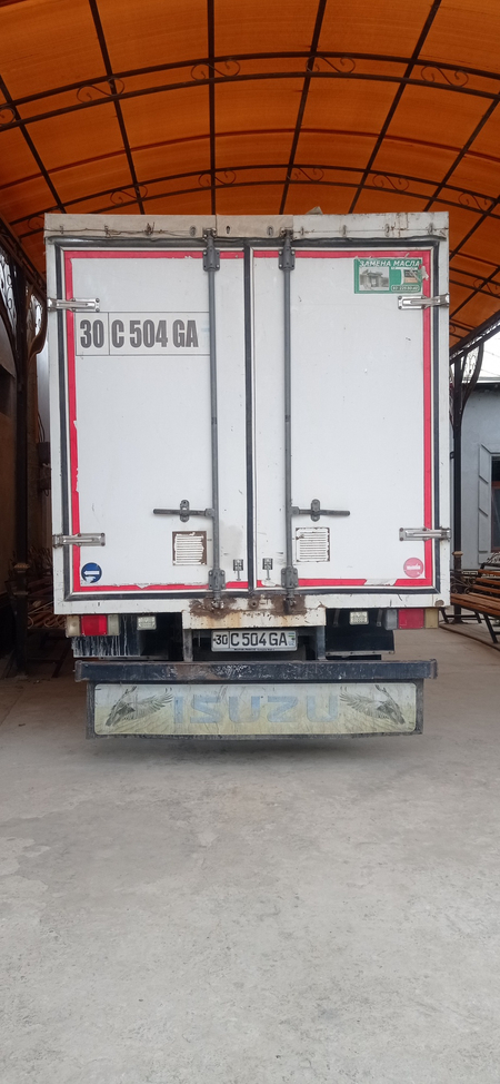 Isuzu isuzu isuzu