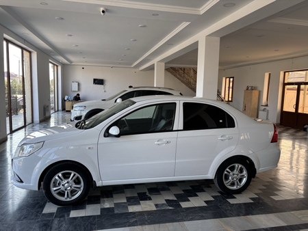 Nexia 3 avtomat metan gaz