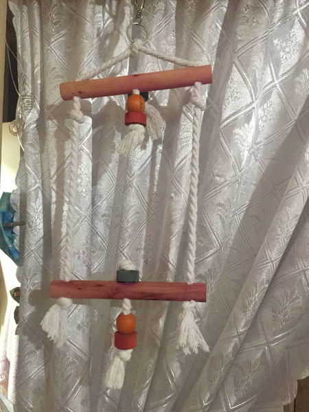 Продам качелю для попугая.