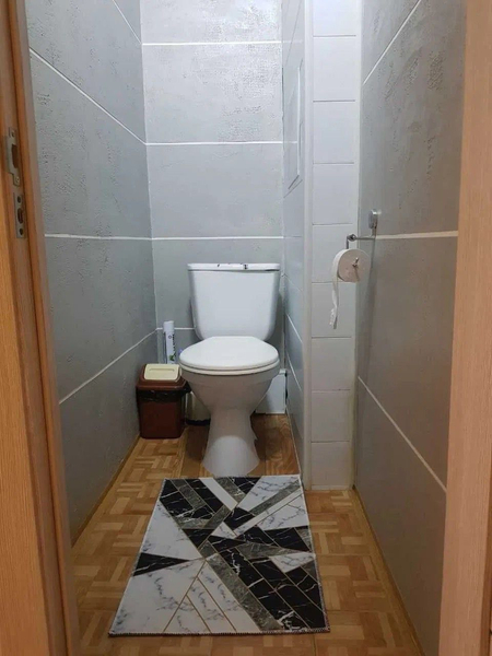 Срочно!Бобура 2/3/9 отдельный вход.Орр кафе Ариана