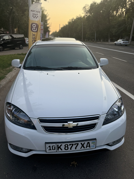 Jentra 2023 yil avtomat 14700