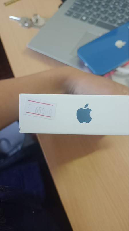 Iphone13 128память емкость 100%