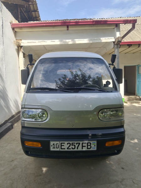 2017 prabegi 136,000 toza