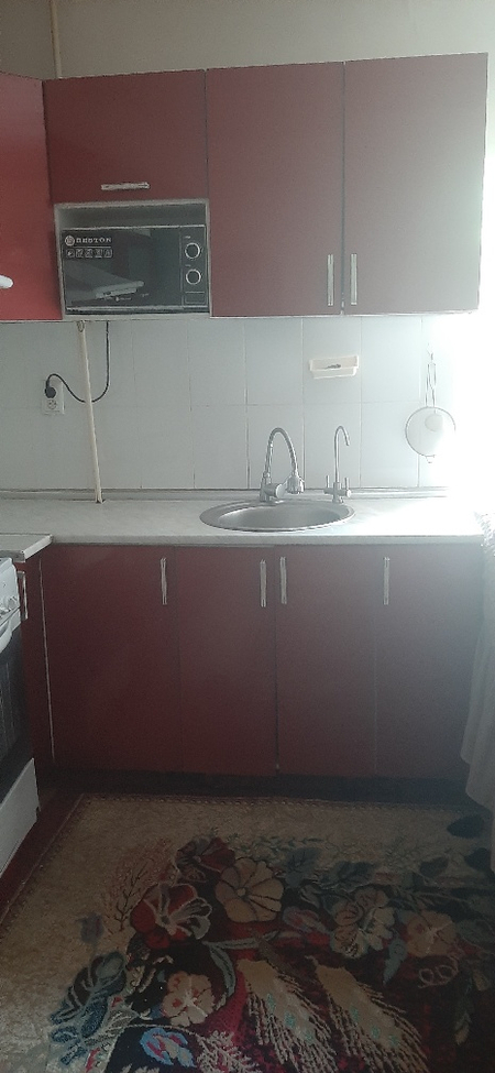 Xolati yaxshi yangi ovatganimiz uchun sotmoqchimiz