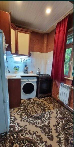 Чиланзар8.  2в3ком/3этаж. /4.  Кирпич ор Парус