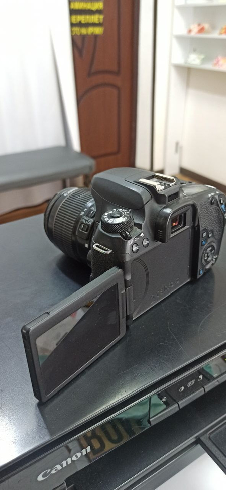 Продаю canon 77 d
