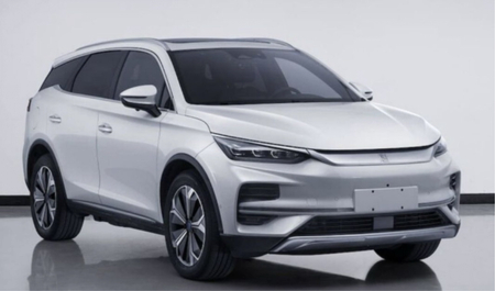 BYD TANG FULL 730 km 2WD 2022 Ре-Стайлинг