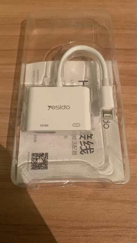 Iphone’da stream qilish uchun HDMI prihadnik.