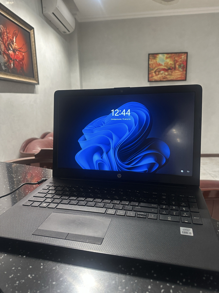 Нутбук HP Laptop 15