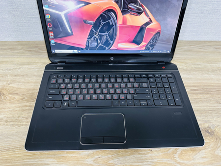 Недорого HP DV7 Core i5 с Большим дисплеем для Работы и Развлечений