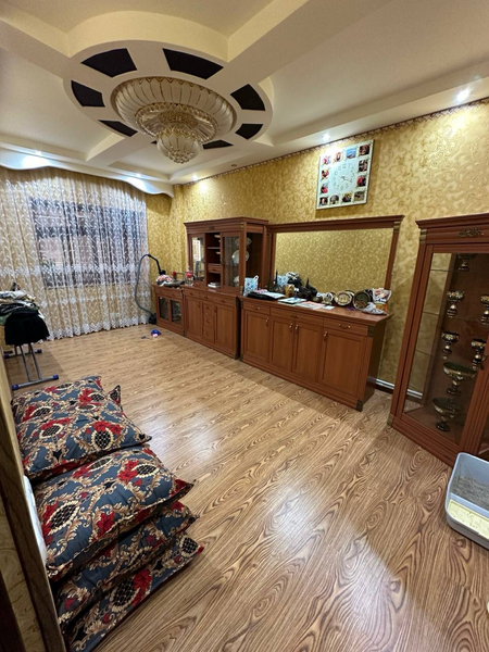 Продаётся 4х комнатная квартира