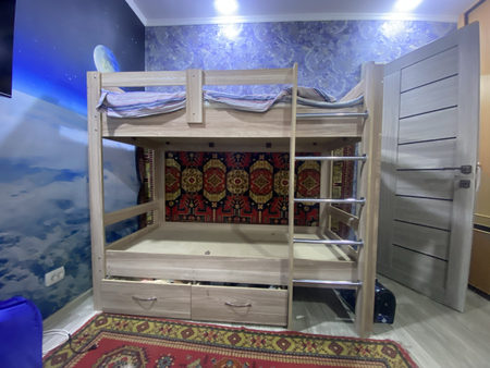 Двухярусная кровать