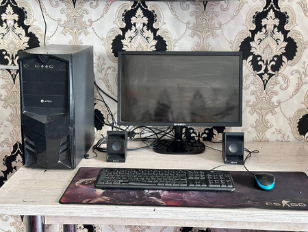 Компютер сотилади. Avtech windovs 9 ни кўтаради