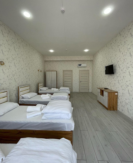 Era Hotel Mexmonxonasi.