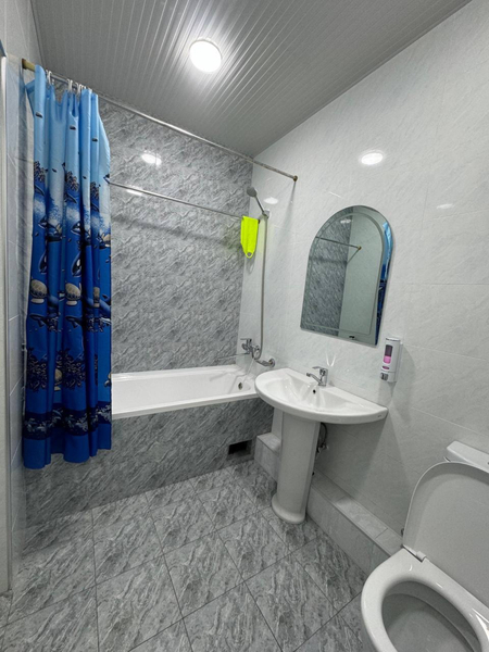 Продам квартиру 1/2/4 на Буз 2 76-серия
