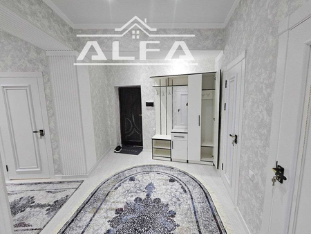 2 xonali 78m² 5-qavat sotiladi.