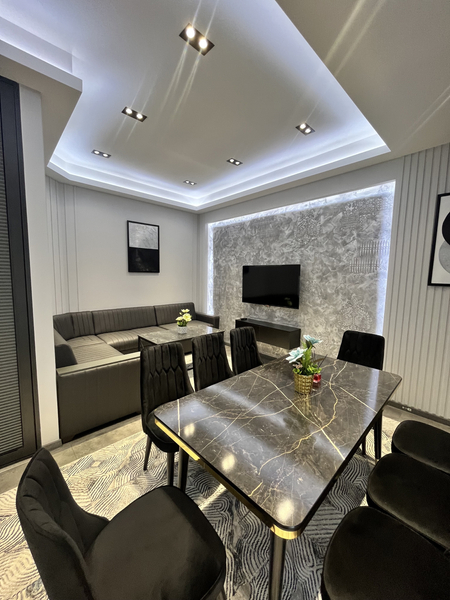 Modern Stroy Lyuks supper kvartira
