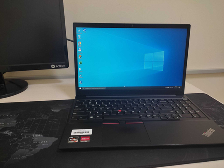 O`qituvchi va talabalar uchun kuchli noutbuk lenovo i5 8/256
