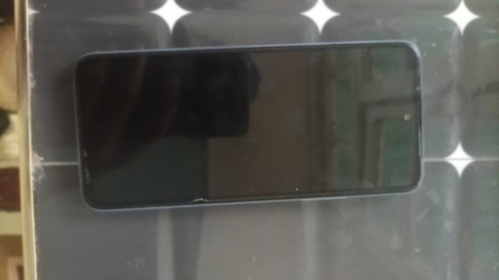 Redmi 12 srochna sotiladi