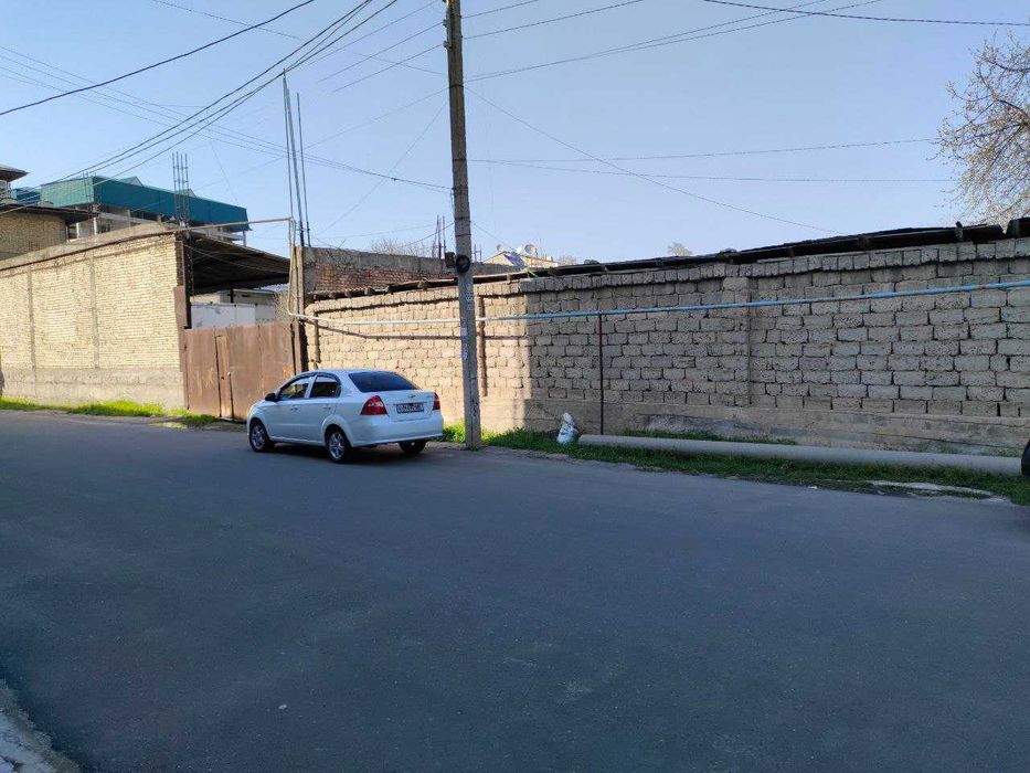 Продаю участок 15 соток фасад 27 метров Шайха-ий р-н Мехнатобод