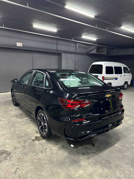 Monza 1.3 (TURBINA) siz hoxlagan ko'rinish