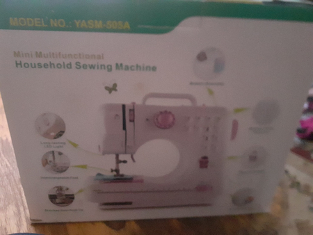 Tikuv mashinasi xolati yangi xali batareykada ishlid