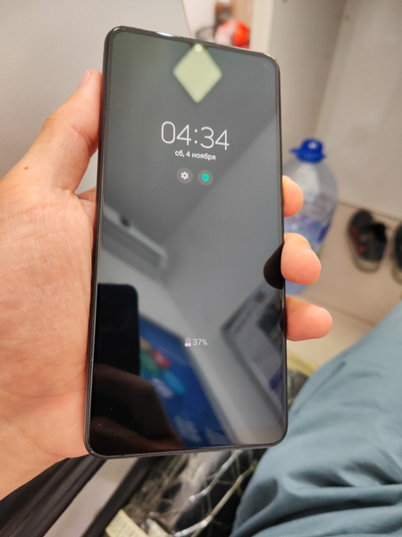 Samsung A32.  Xolati nok