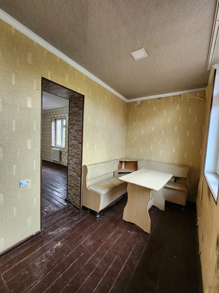 Продаётся Чиланзар Домрабад 1*2/2/2 балкон 2*6