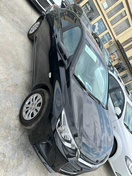 chevrolet onix 2lt m/t