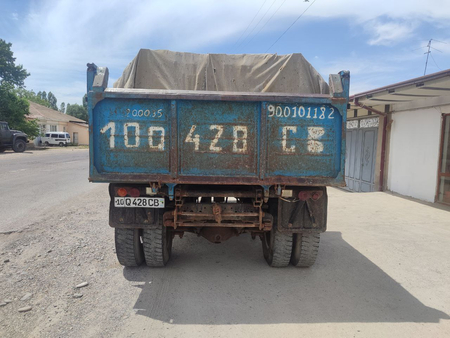 Zil 1987 yil gaz bor