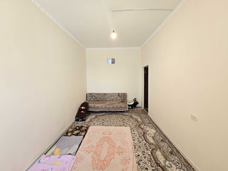 2 xonali 50m² 4-qavat uy sotiladi.