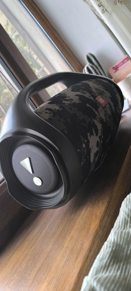 SALE JBL Boombox2