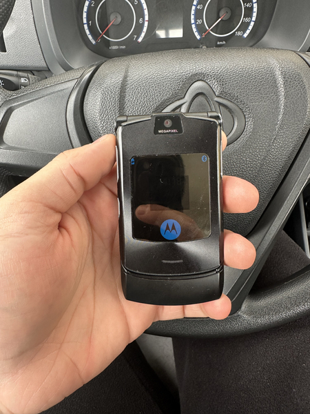 Motorolla razr v3i