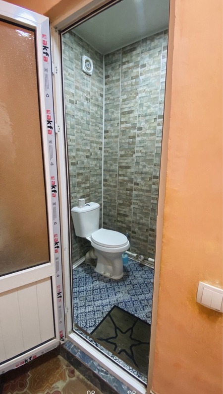 Eski shaxarda xovli Labi xavuz yaqinida