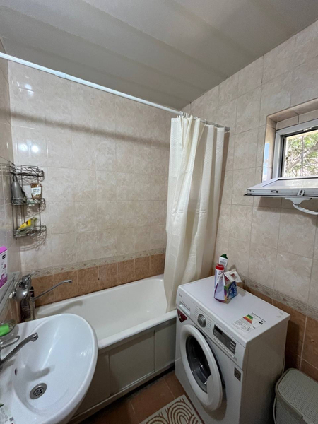 Продается квартира, Дружба Народов, Массив Бешагач, 2в3/2/4