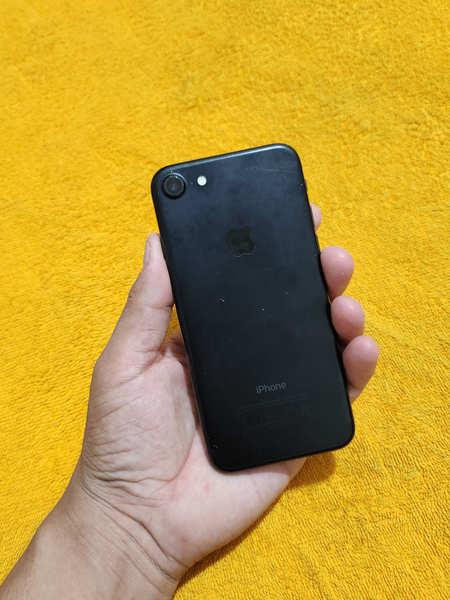 IPhone 7 sotiladi