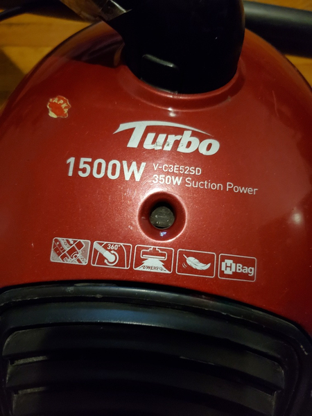Пылесос. LG    рабочий. 1500W